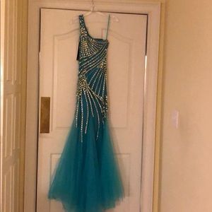 Splash | Dresses | Splash Gown | Poshmark